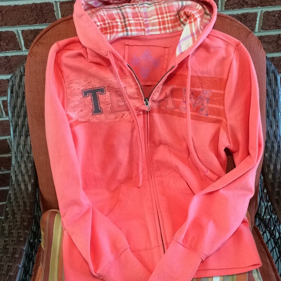 S Q | Tops | Peach Colored Hoodie With Full Zipper 825 | Poshmark